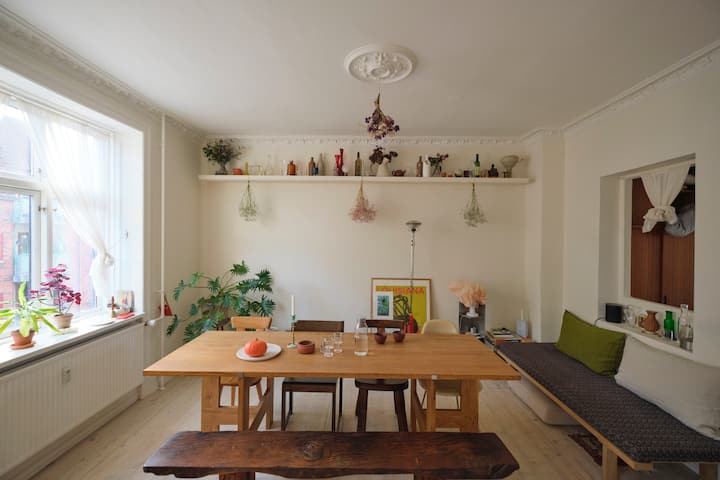 Bright 3 Room Apt W/green Space, Balcony & Terrace - Copenhagen