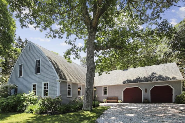 Falmouth 4br With A/c, Private Beach, Bike Path - Falmouth, MA