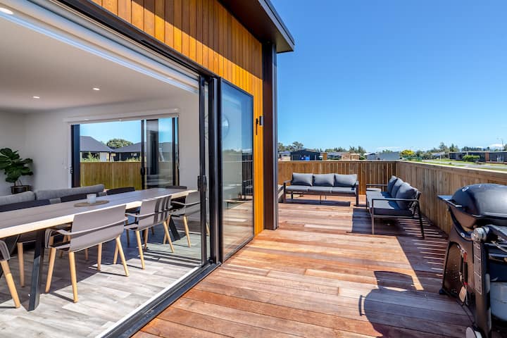 Hey Syrah Syrah! - Martinborough