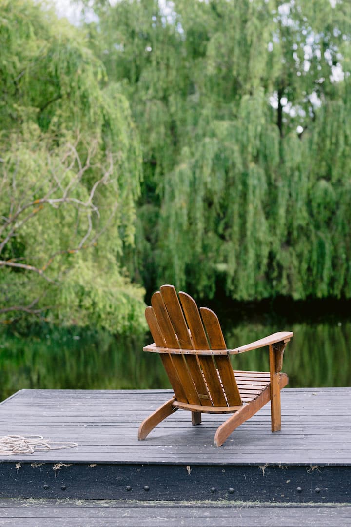 Blue Mountains Large Group Farm Stay  Chapel House - Blue Mountains