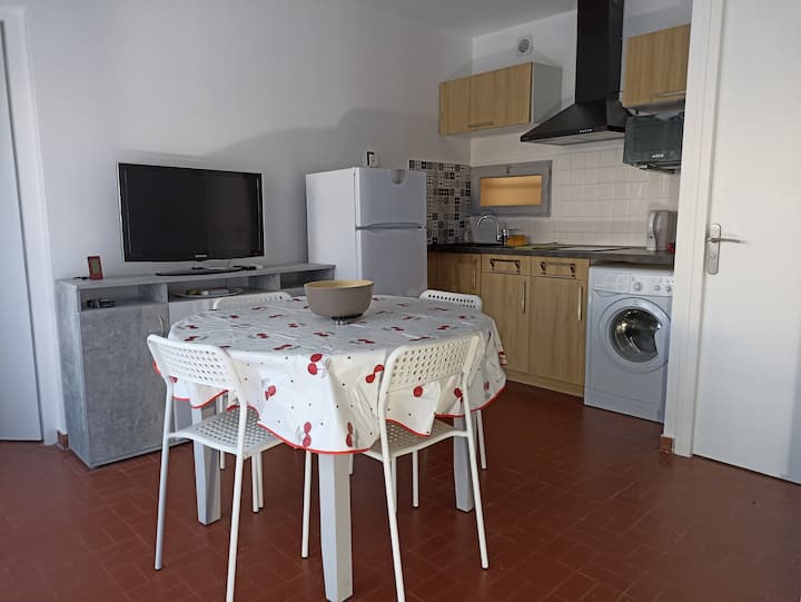 Appart. Tout éQuipé + Terrasse. Plage à 150m - Le Barcarès