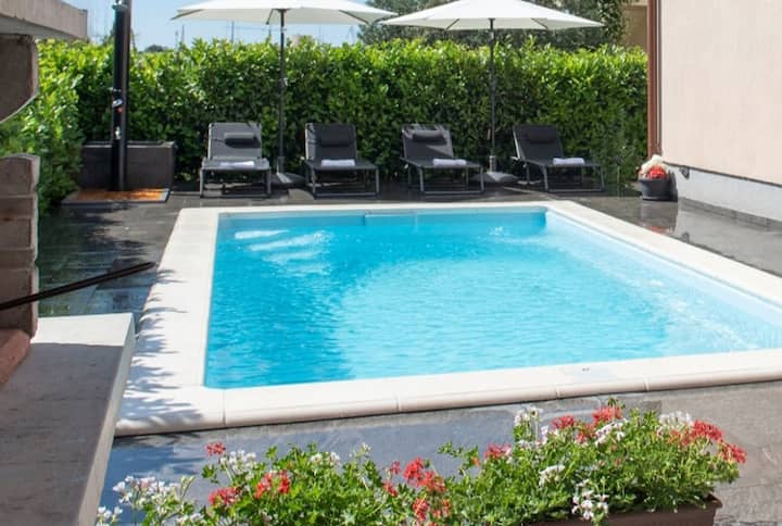 Bepina Trogir - Seget Vranjica