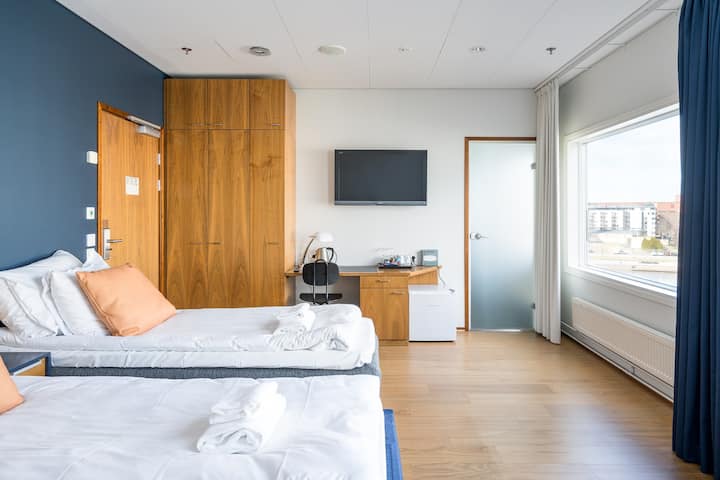 2 Hotel Room Homelike Combo With Ensuite Bathroom - 赫爾辛基