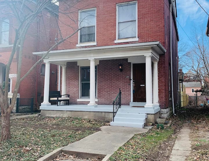 Entire Victorian Home For Rent. - Louisville