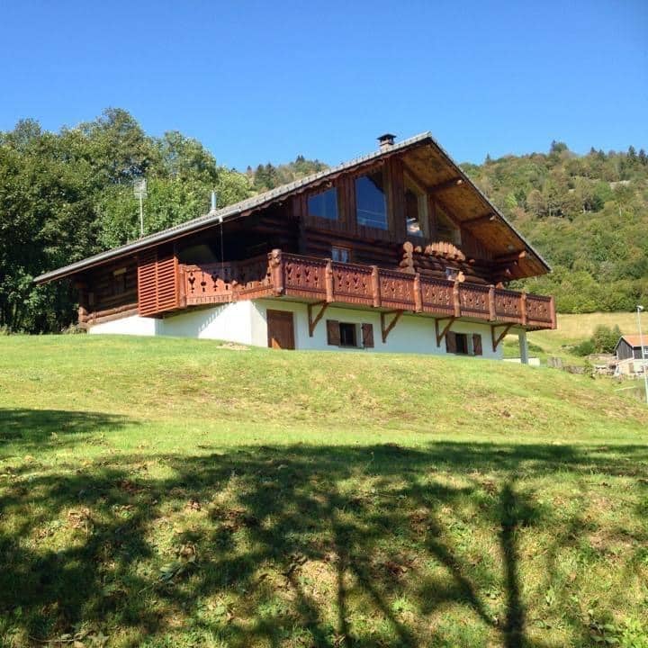 Chalet Spa 
 Le Royal Nathalie Mn La Rouge - La Bresse