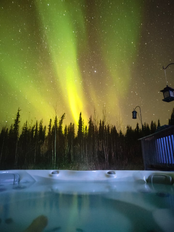 Skip The Northern Lights Tour - From A Hot Tub - Alaska