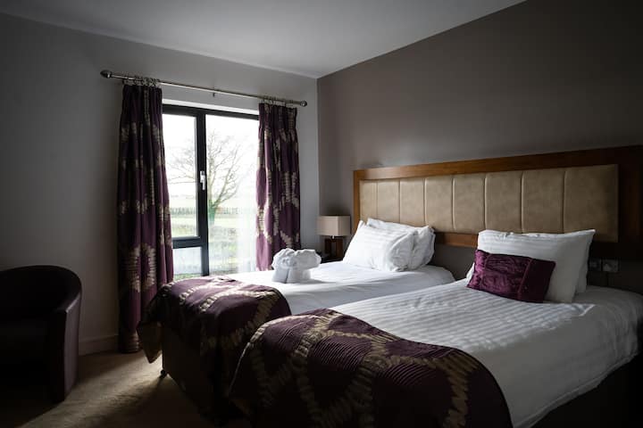 Ballyrobin Lodge Ensuite Double Room - Antrim