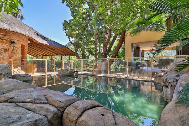 Kosmos, Hartbeespoort Dam, Waterfront, Entire Home - Hartbeespoort