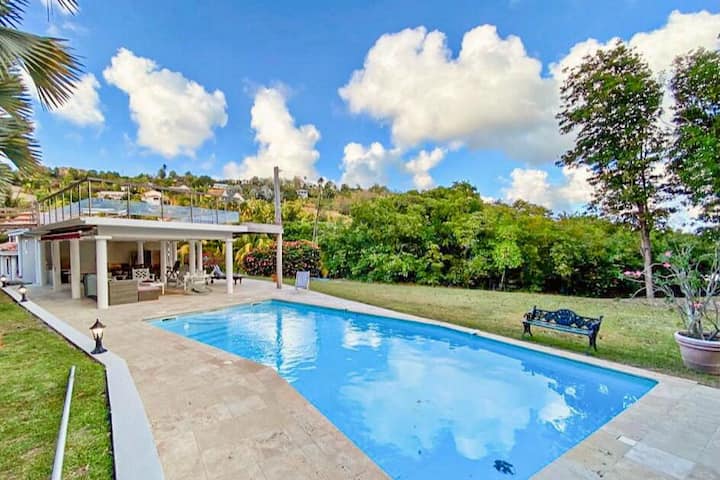 Maison De Famille Et Vacances, Bord De Mer... - Martinique