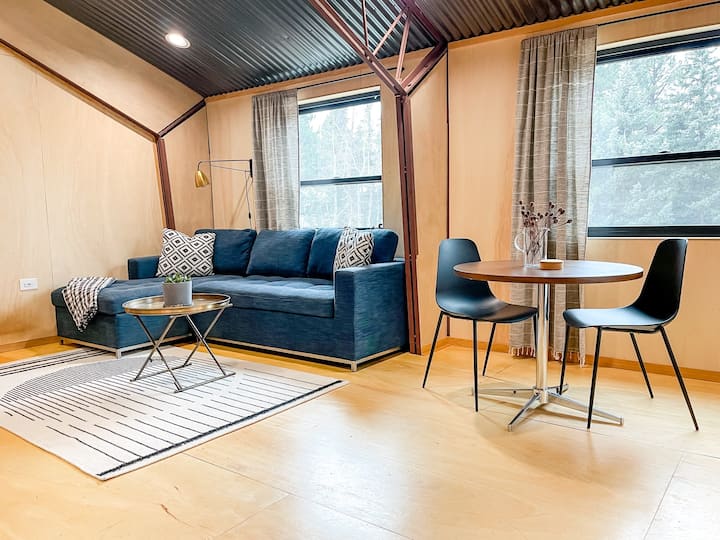 Treetop Casita In Evergreen - Colorado