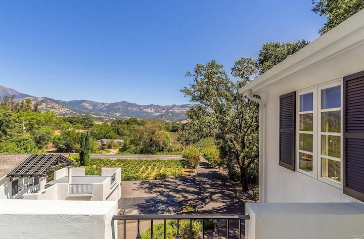 Calistoga Casita With Views & Close To Town - Calistoga, CA