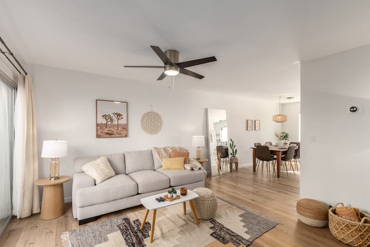 *Cozy Desert Condo* - Old Town Scottsdale - Paradise Valley, AZ