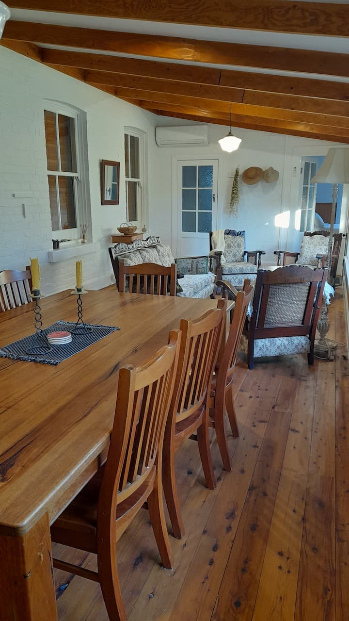 The Rectory, Adelong - Entire Guest Suite - Adelong