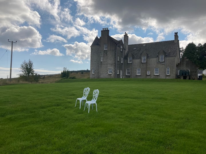 Beautiful Sporting Lodge On Rural Estate - Lairg