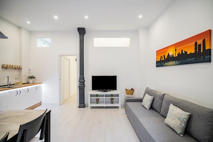 Newly Refurbished Flat Near Atocha Men - Madrid