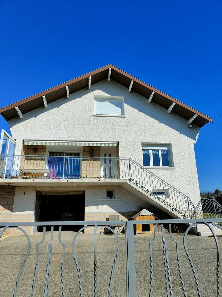 Chambre D'hôte à La Campagne - Villefontaine
