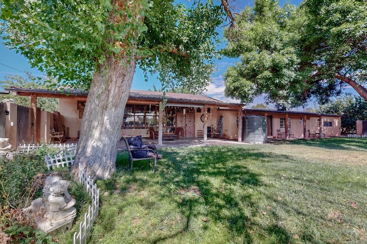 Pvt Bed&bath W/kingbed,double Shower,hottub & Wifi - Albuquerque, NM