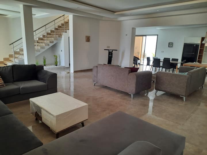 Magnifique Villa Avec Piscine - Hammamet