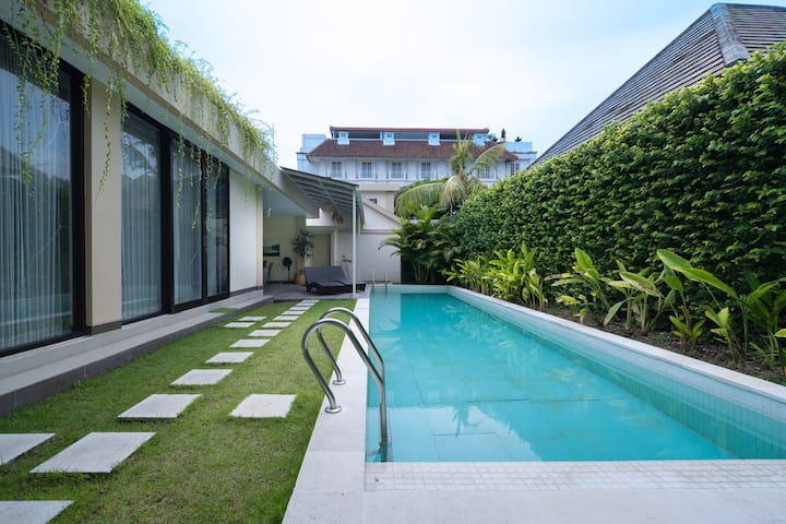2br V Up To 30% Off Seminyak - Denpasar