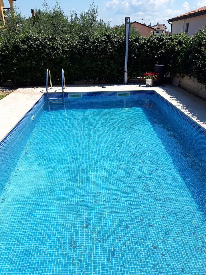 For Families Only-large 4-bdrm House, 2km To Sea. - Novigrad