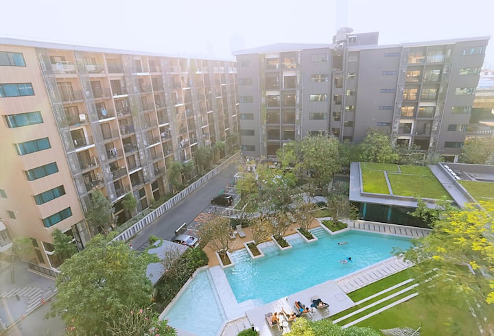 3f Blossom 酒店式公寓一室一厅/Bts / Wi-fi 泳池免费/摩天輪夜市/ 市中心 - Bangkok