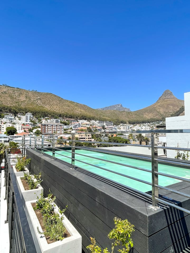 Lovely 1-bedroom Apartment With Pool On Rooftop - Cape Town