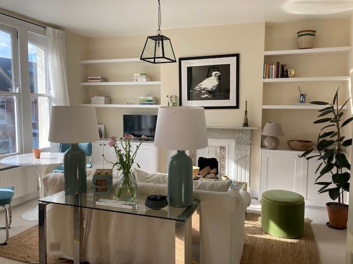 Pretty Putney Flat Close To The River. - Fulham