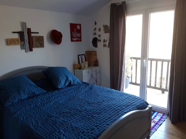 Agréable Chambre D'hôtes Dans Maison Au Calme - Bera