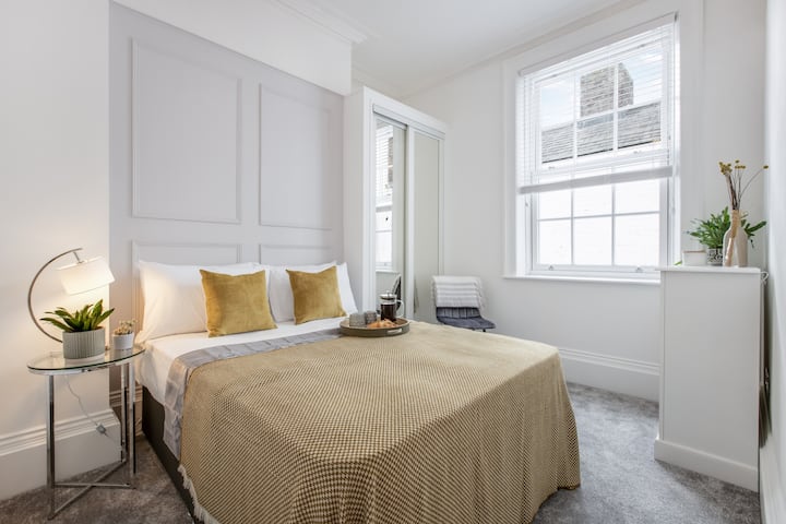 A8 Cavendish Suites, 1 Bed Classic Suite, Carlisle - Carlisle