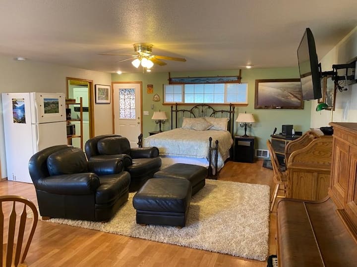 Hutchison Ranger Suite - Port Angeles, Washington