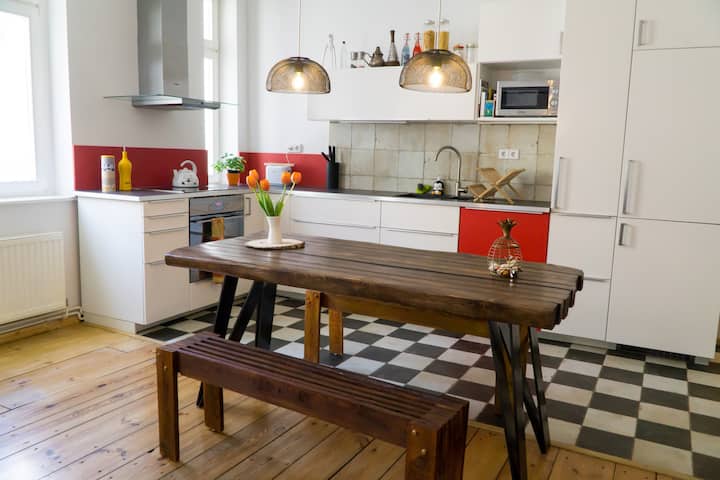 Chat, Appartement Et Balcon En Plein Berlin Trendy - Berlin