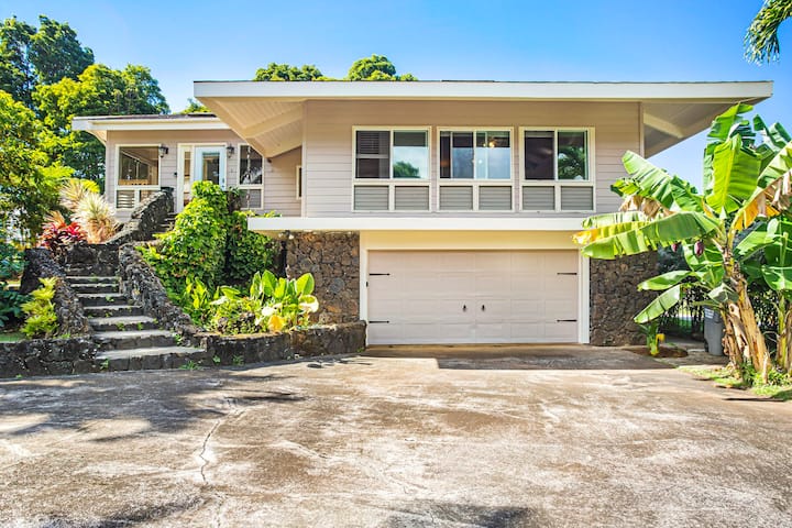 Spacious 2 Bdrm - Walk To Shops & Park - A/c Bdrms - Kauai, HI