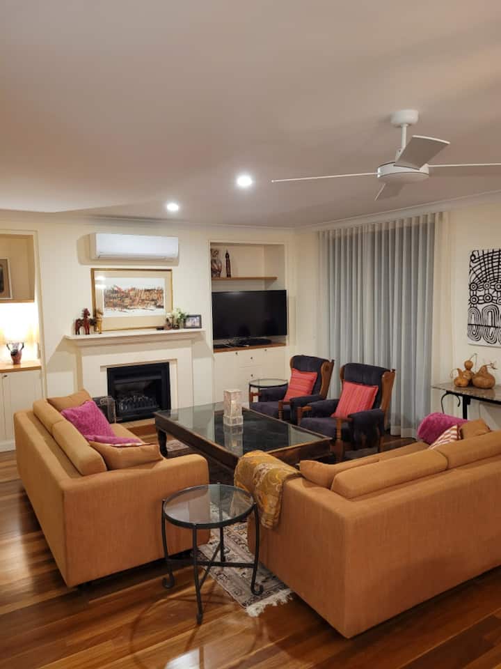 Trinkeyroo -  Spacious Villa In Central Pokolbin - Pokolbin
