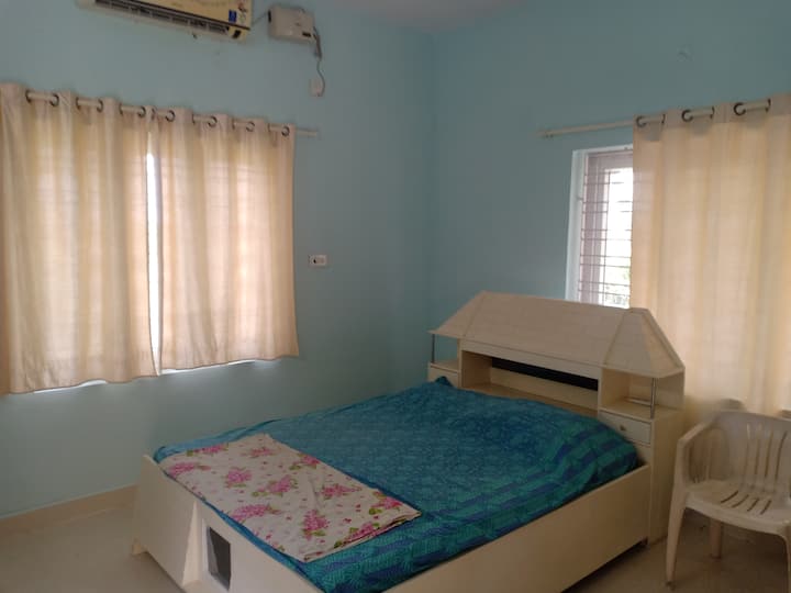 Sky Blue Terrace Room In A Coco Village - Mahabalipuram