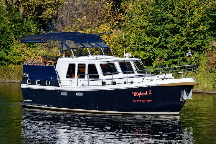Nantes : Superbe Bateau Cosy, - Nantes
