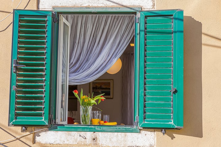 Studio Apartment Sara-split Old Town - Split