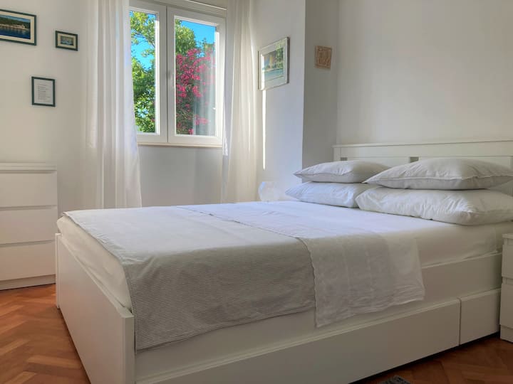 Apartment Angelus Split, Very Close To The Center - Split