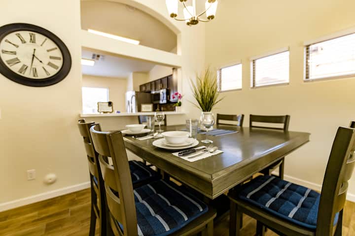 3br 2ba Cable Tv Fast Internet Click To See More - Glendale
