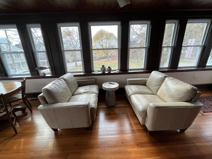 2 - Jeremiah Suite & Private Deck (180 Sq Ft) - Boston, MA