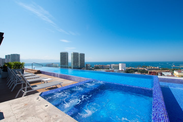 New Luxury Condo-infinity Pool W/spectacular Views - Puerto Vallarta