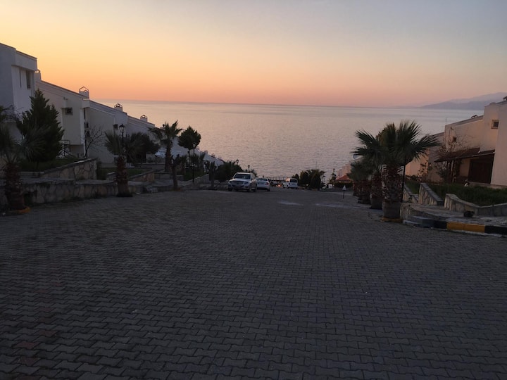 3 Bedroom Summer House,security,pool,private Beach - Kirazlı