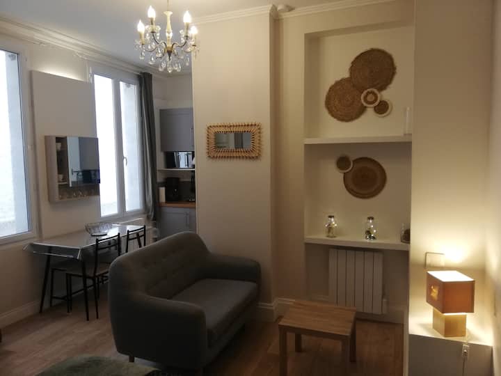 Studio Rdc Rénové Tout Confort Proche Des Thermes - Rochefort, France