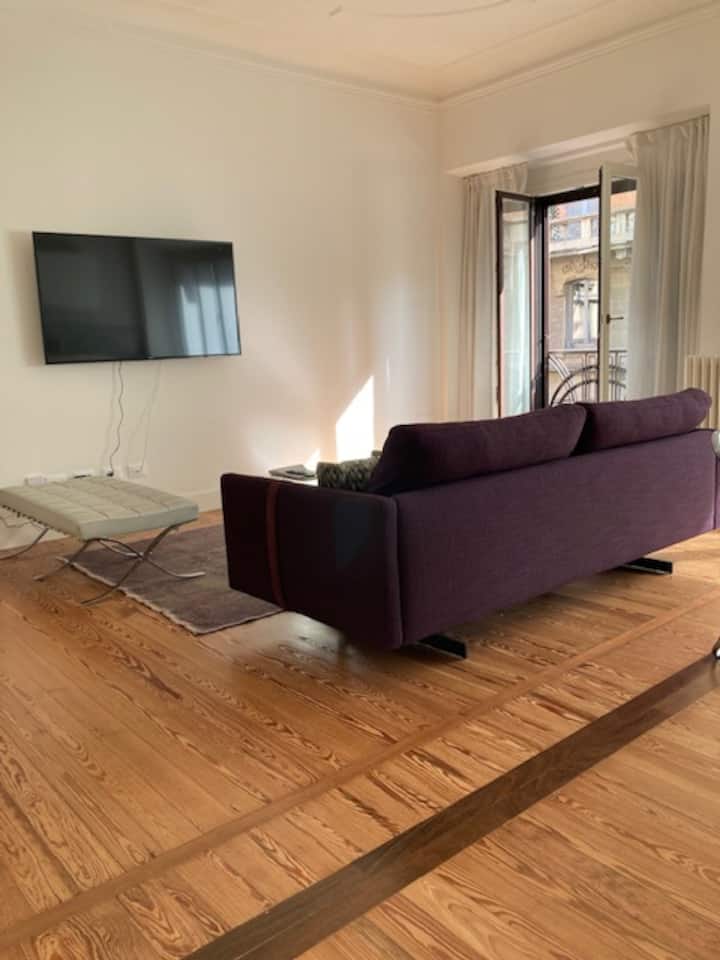 Porta Venezia Mi - App. Di Pregio 110 Mq - 4 Pax - Milan