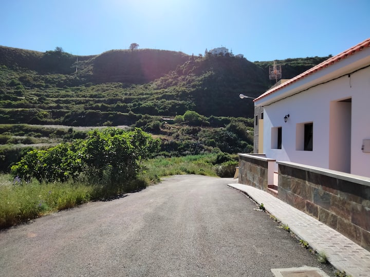 Casa " La Joya"
Estupenda Casa Para Desconectar - Agaete