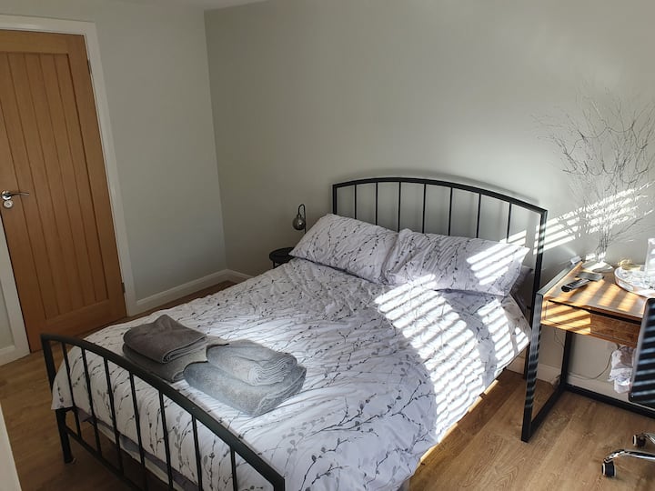 Private En-suite Room Near Harry Potter Studio - Watford