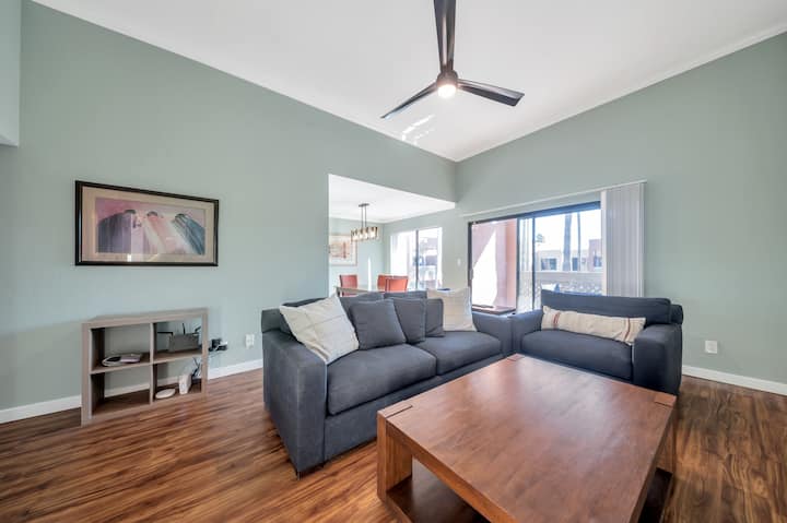 Fully Remodeled Luxury 2/2 In Old Town Scottsdale - Scottsdale, AZ