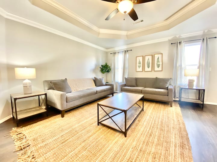 Shred Shed- Sleeps 10- Near Trails- Bentonville - Bentonville, AR