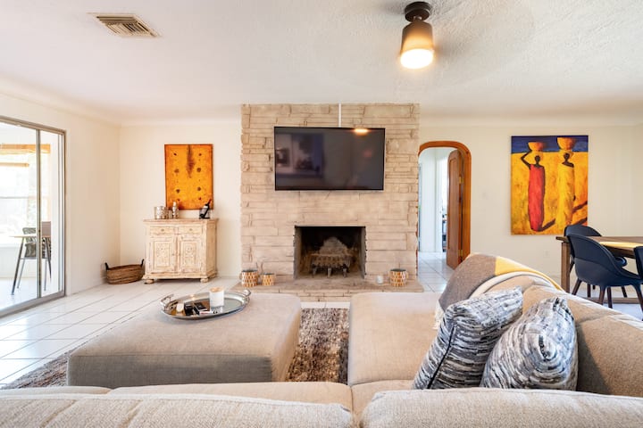 Paradise Retreat  Bring Family To The Beach! - Siesta Key, FL