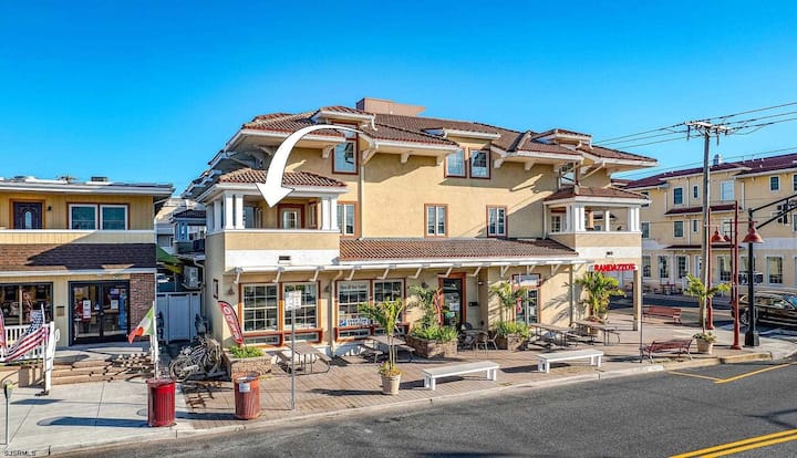 Top Location Plus Elevator, Handicap Accessible - 大洋城