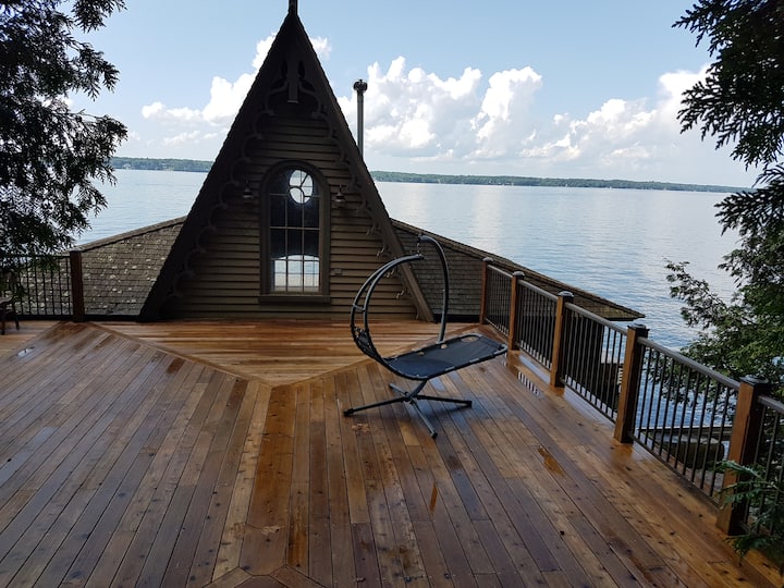 Waterfr/beach!! Cottage On Lake Simcoe 3bdr2bath - Barrie